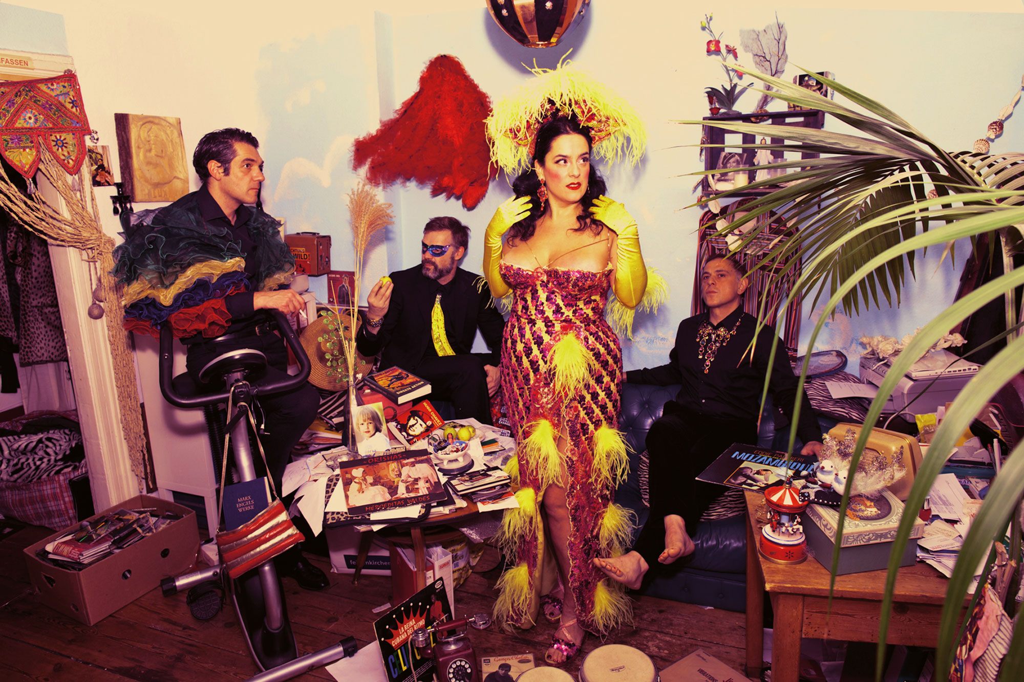 HKW | Systema Solar | Estrellas de Carla